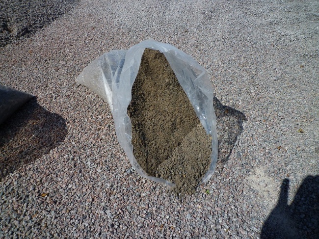 Chic and adult size grit (granite) - Grits